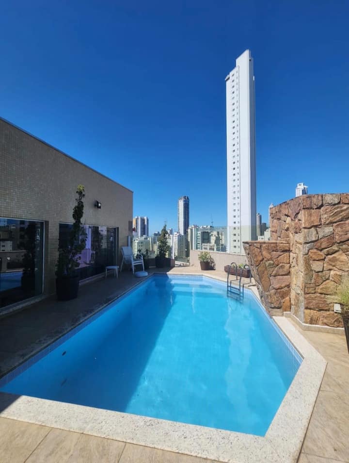 Cobertura Dúplex. Piscina. - Balneário Camboriú