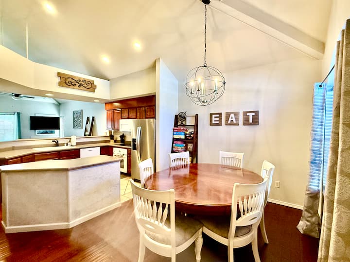 Best Location In Town! Spacious & Open! Golf View! - Branson, MO