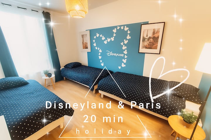 Disneyland & Paris 20 Min + Parking - 8 Personnes - Bussy-Saint-Georges