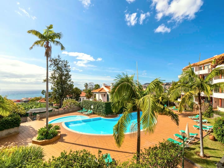 New! Verandas Lux Funchal. 2br/2ba A/c, Pool, Elev - Funchal