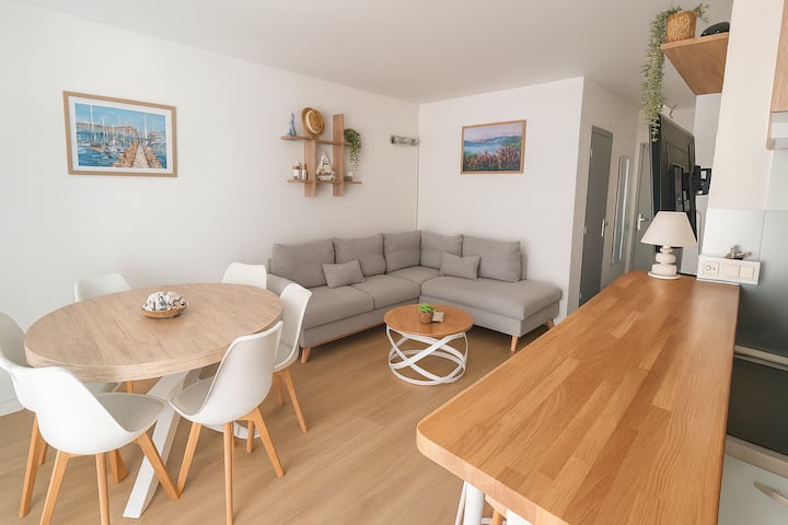 Centre Port : Clim, Terrasse, Espace & Confort ! - Agde