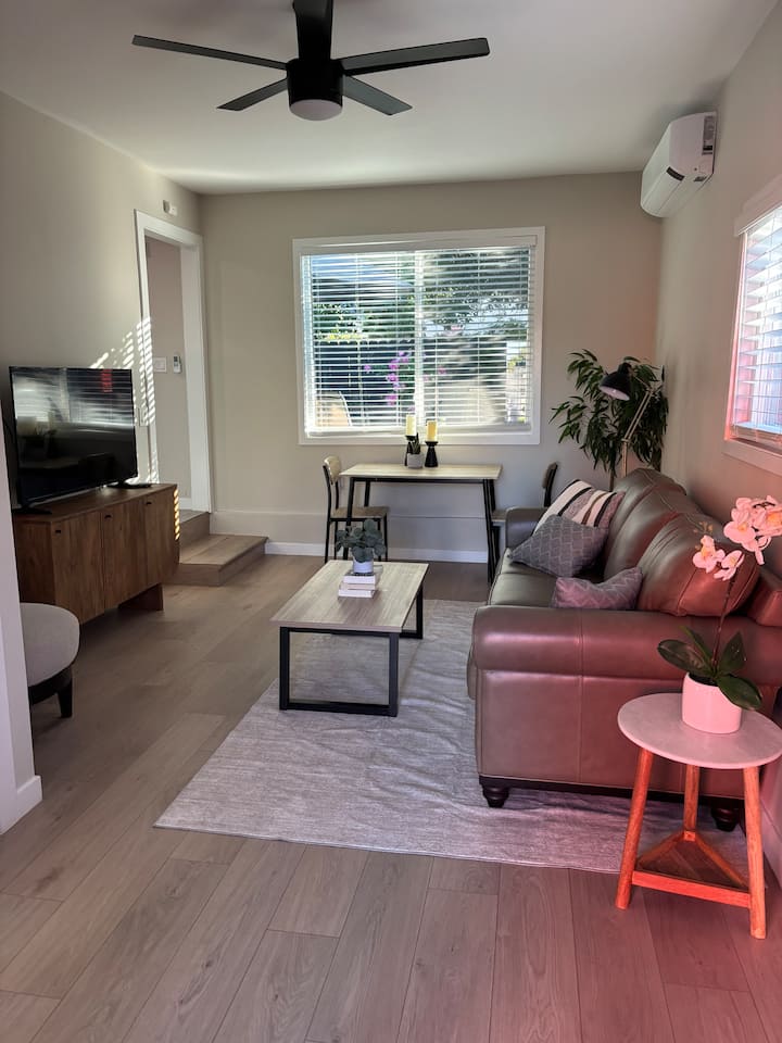 Modern Comfort Meets Local Charm In North Monrovia - Azusa, CA