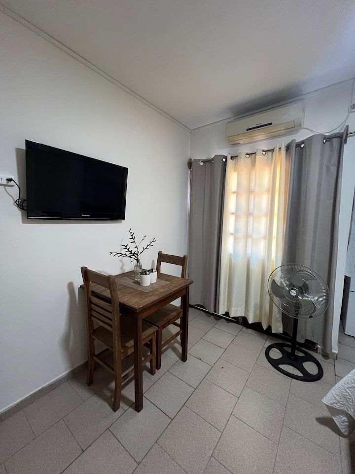 Small Studio Apartment Steps From The Center - Puerto Iguazú