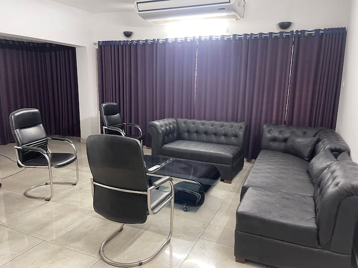 Luxury Couple’s Escape In Gulshan - Dhaka
