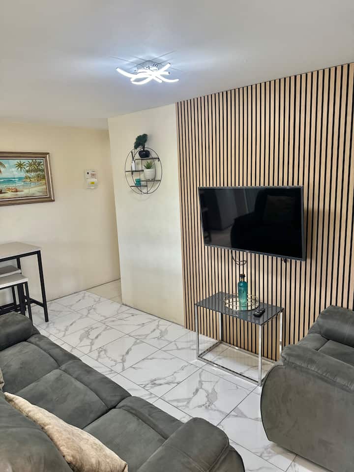 Aurora Bliss - Rodney Bay