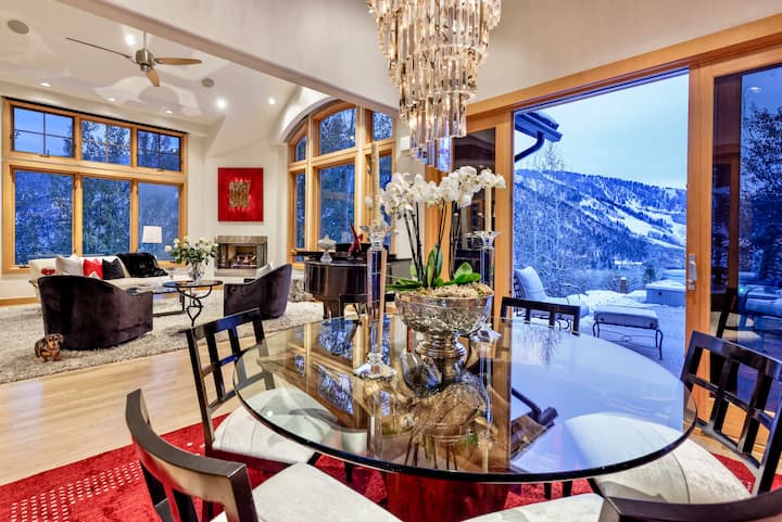 Aspen Luxury Ski Retreat - Aspen, CO