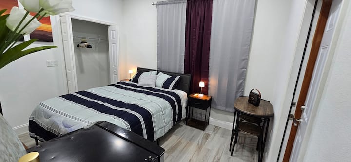 Habitación En Renta - Tampa, FL