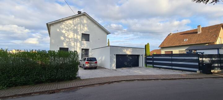 Apartment With Garden & Parking - Mettlach