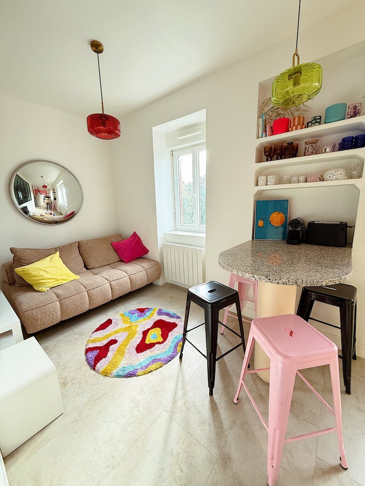 Centre Ville : Appart Pop, 2 Chambres - Gare de Nantes