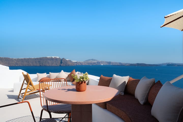 Senior Villa Caldera View-hot Tub| Nano Collection - Oia