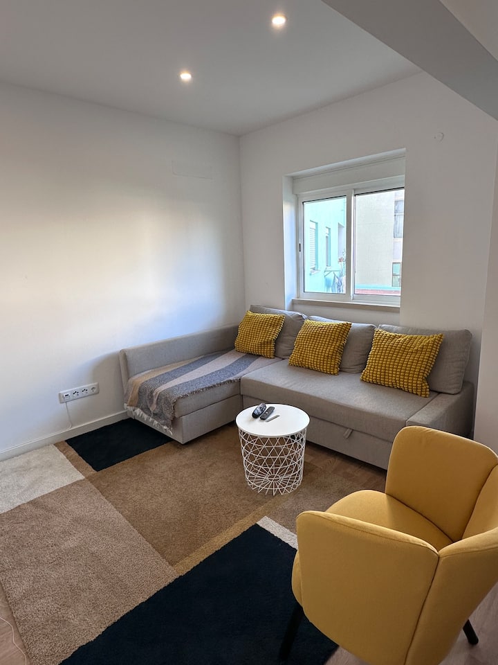 Grande Apartamento Com Varanda - Exclusive Feijó - Costa da Caparica