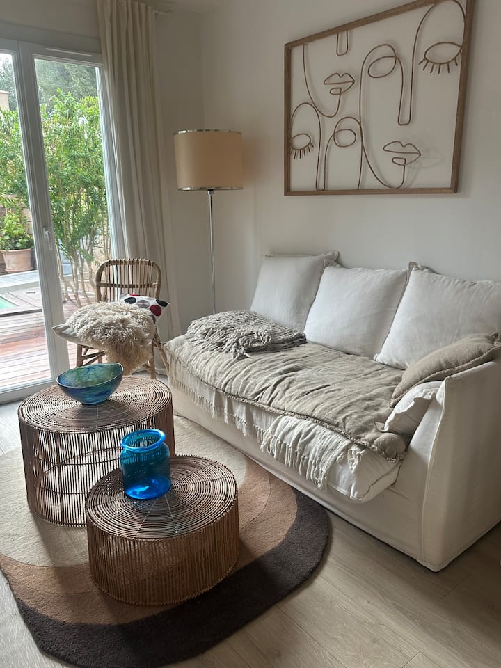 « Entre Mer Et Bohème » Maison Bord De Mer - Six-Fours-les-Plages