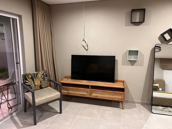 Lanina Studio Exec Apartment - Randburg