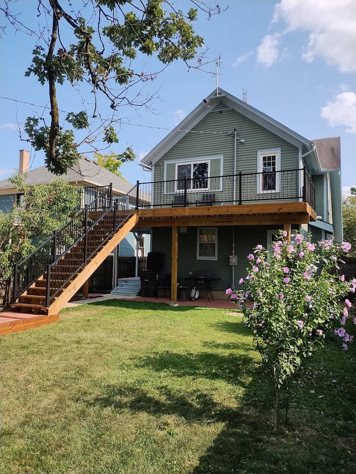 645b, An Apartment Above - Fort Wayne, IN