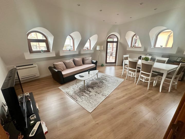 One Bedroom Apartment Centrally - Burgas