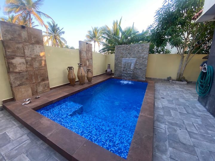 Hermosa Casa Con Alberca Fraccionamiento Velamar. - Tampico, Mexico