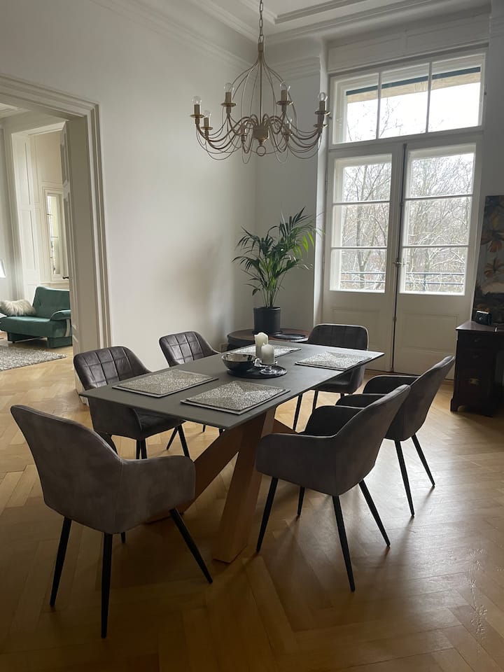 Unique Apartment 177m2 Old Town - Munique