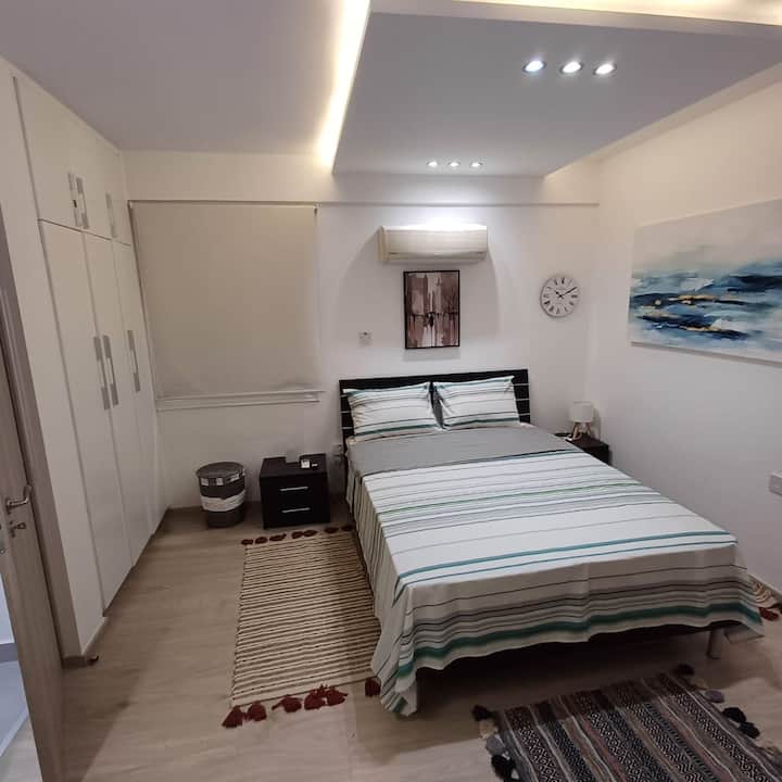 Sunorama Pearl Beachfront - Larnaka