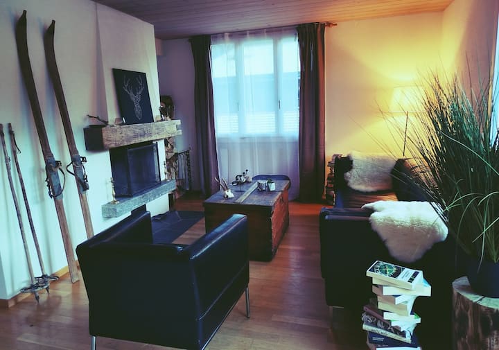 "Deluxe Apartment Mit Kamin & Whirlpool" - Lauterbrunnen