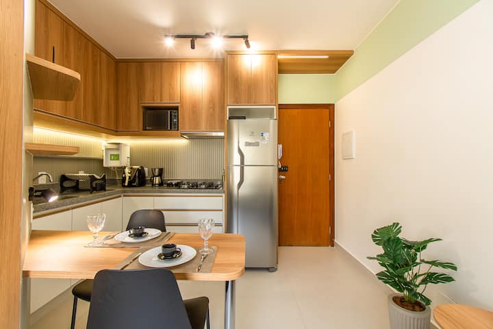 Ap Com Ar Condic, Wifi-500m, Garagem E Elevador - Brasília