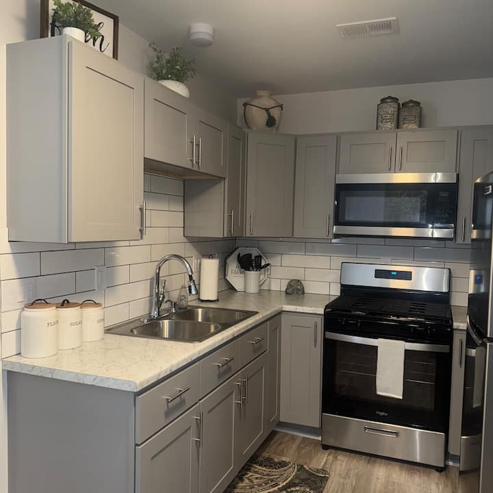 Cozy And Affordable Duplex - ウィチタ, KS