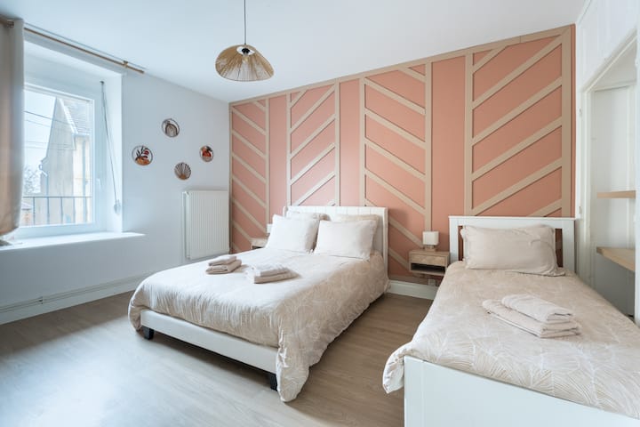 Le Cindy - Spacieux - Lumineux - Wifi - Gare - Briey