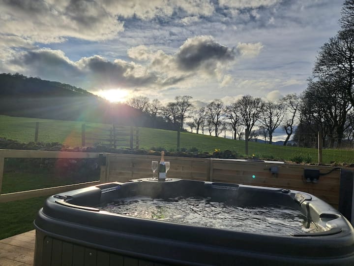 Red Kite Cottage - Comrie
