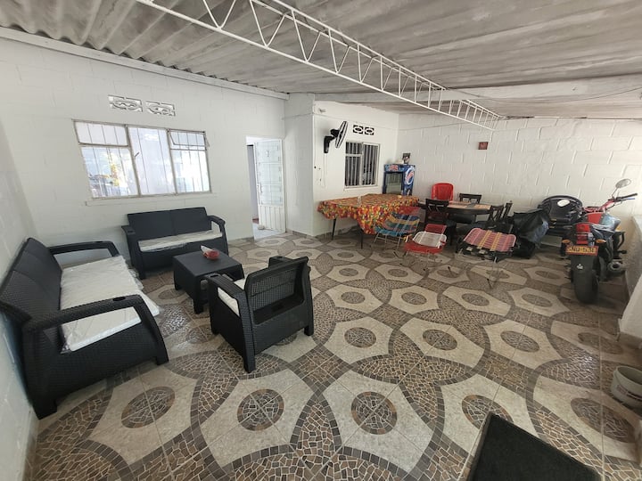 Casa Confortable Para Vacaciones - Cachipay