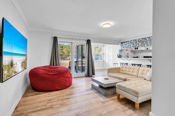 180 Two Bed Two Bath 3 Pools - Florida Panhandle, FL