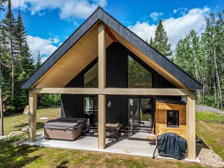 Chalet Sauna Spa Douche Hammam Saint-donat - Quebec