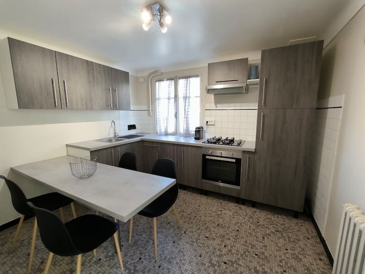 Appartement En Rdc Dans Une Maison, 4 Personnes - Luz-Saint-Sauveur