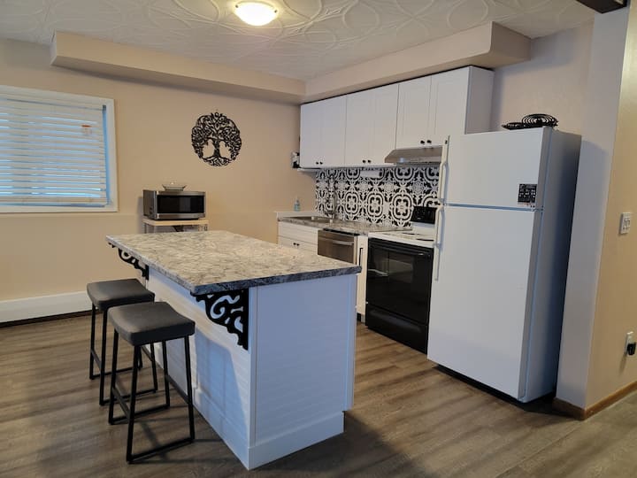 Charming Duplex Apartment - Cushman Lake, Fairbanks