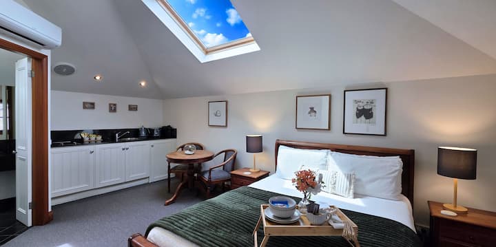 Sandstone Suites Studio - Centre Of Town - Port Fairy