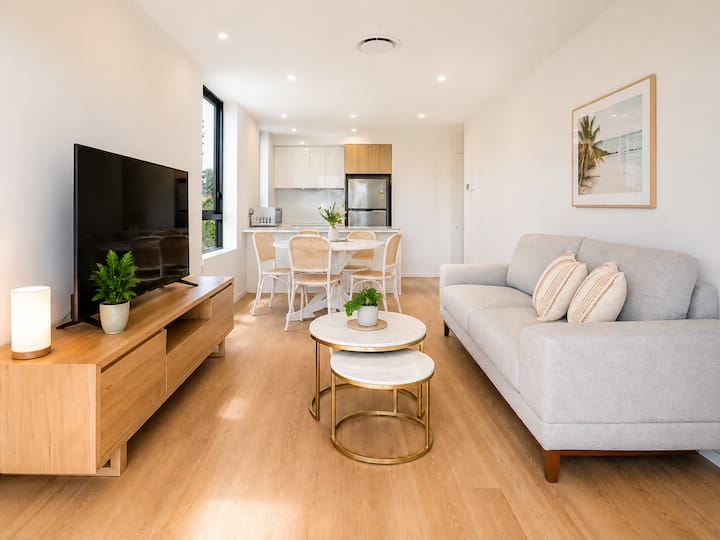 Surfers Riverview Retreat:free Parking/netflix - Gold Coast