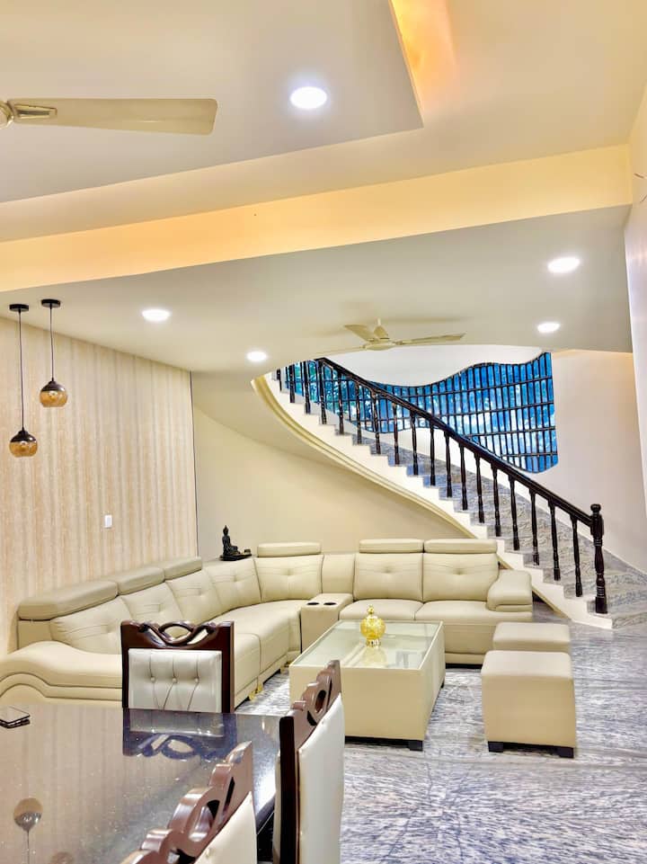 Vrindavan Luxury 4bhk Villa - Vijayawada