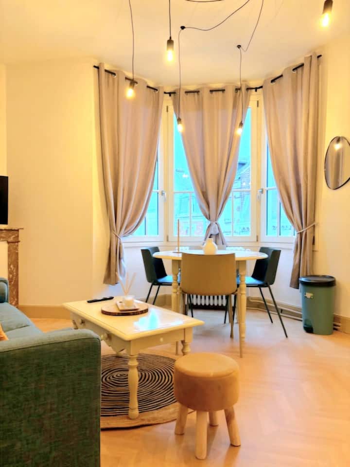 Chic & Central – À Deux Pas De L’hôtel De Ville - Saint-Quentin