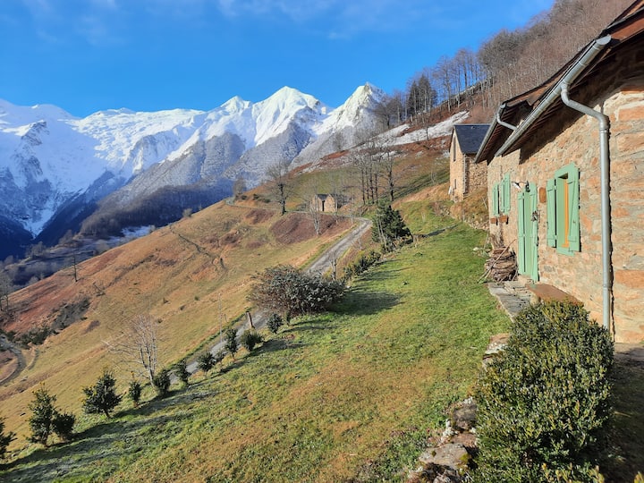 Grange Au Cœur Du Parc Naturel-superbe Site - Seix