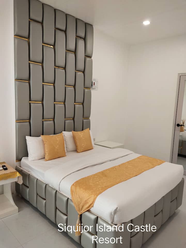 Siquijor Island Castle Resort - Lazi
