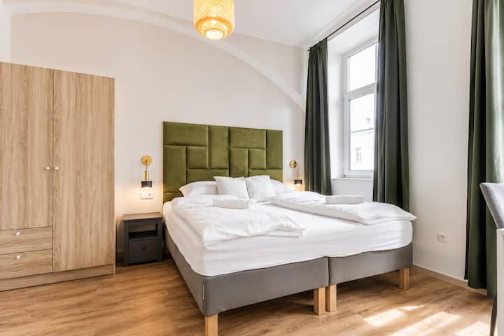 Comfortable 1br Apt W/ Washer Near Westbahnhof - Vienna