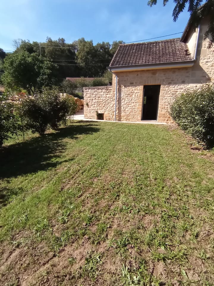 Authentique
Gite En Pierre.
A La Campagne - Carsac-Aillac