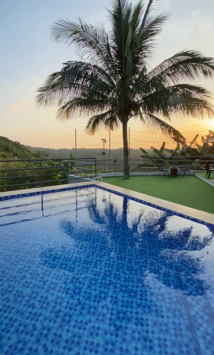 Exclusive Overlooking Villa In Rizal - Antipolo