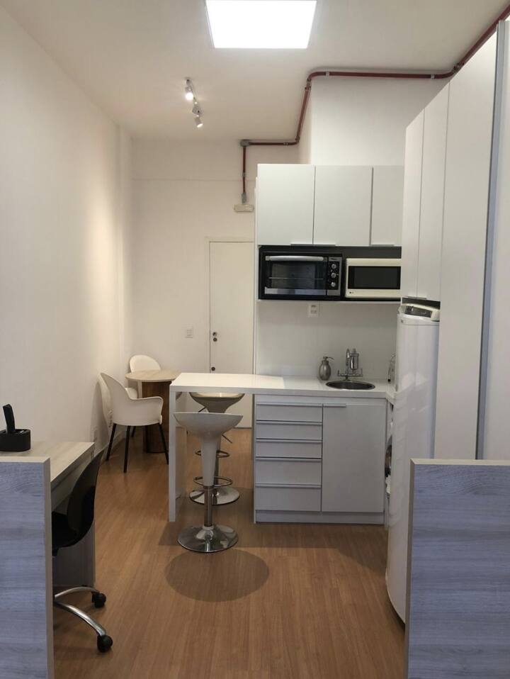 Studio Home&office No Bairro Lourdes/bh/mg - Belo Horizonte