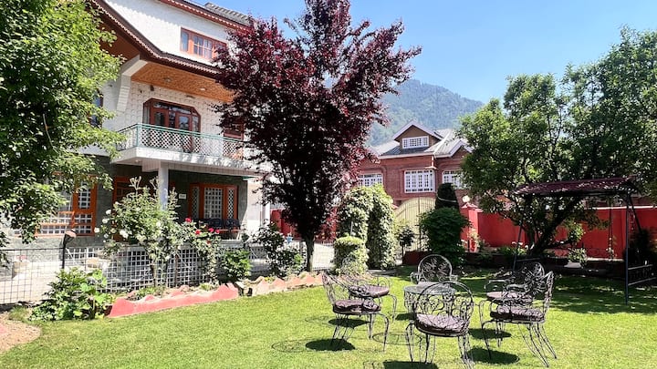 Villa In Central Srinagar - Srinagar