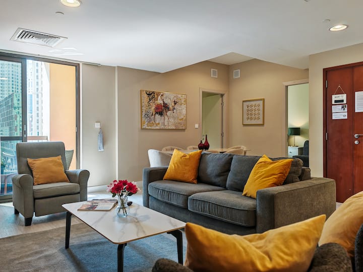 Fully Renovated, Very Spacious, Luxury 5 Br + Maid - Émirats arabes unis