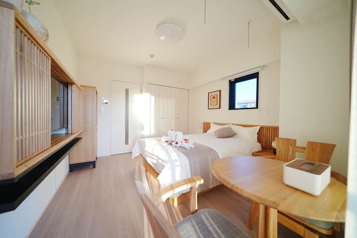 401房间。押上站6分钟,近晴空塔,直达浅草、上野、银座、涩谷、机场。最多3人。行李寄存。 - Tokyo