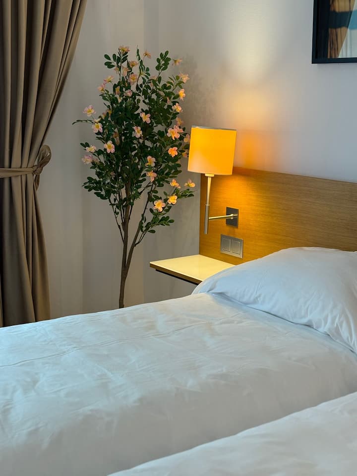 Cameră Dubla Parter · Baie Proprie · Chr Vista - Galați