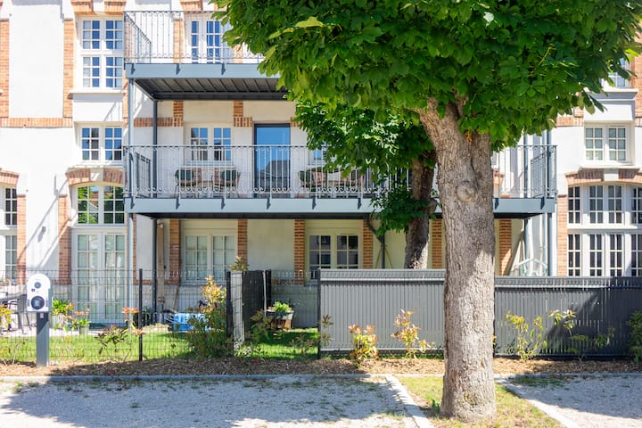 Terrasse & Parking Privatif · 2ch · Hypercentre - Orléans