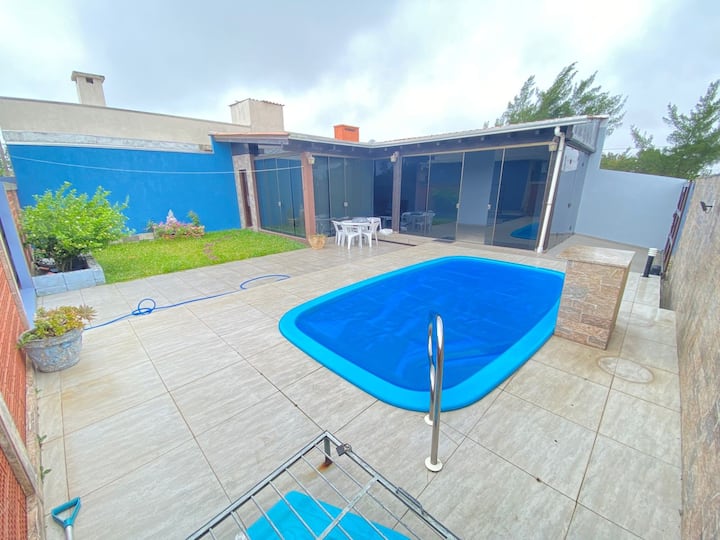 Excelente Casa Com Piscina - Tramandaí