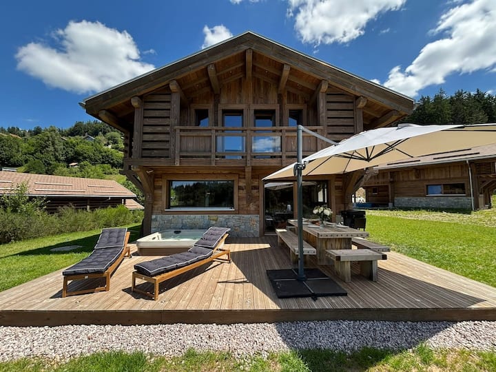 Chalet Trevose Luxe Jacuzzi Sauna Proche Des - France