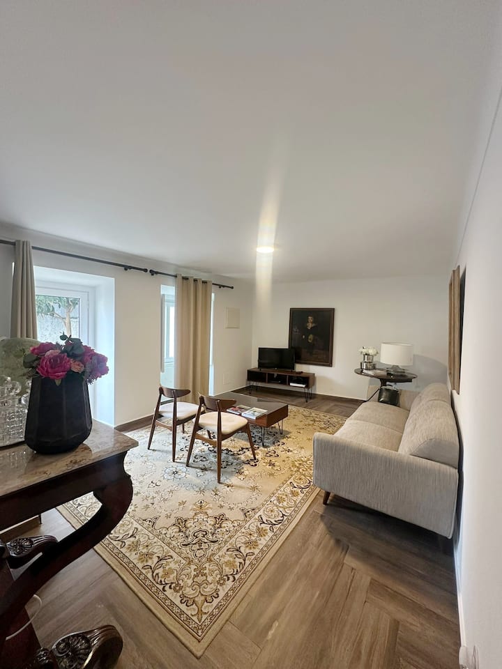 Rustic 2 Bedroom Duplex@pool/balcony/near Sintra - Sintra